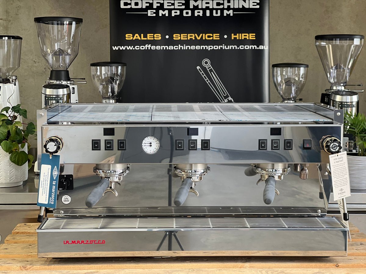 Brand New La Marzocco Linea Classic S 3 Group Coffee Machine – Coffee ...