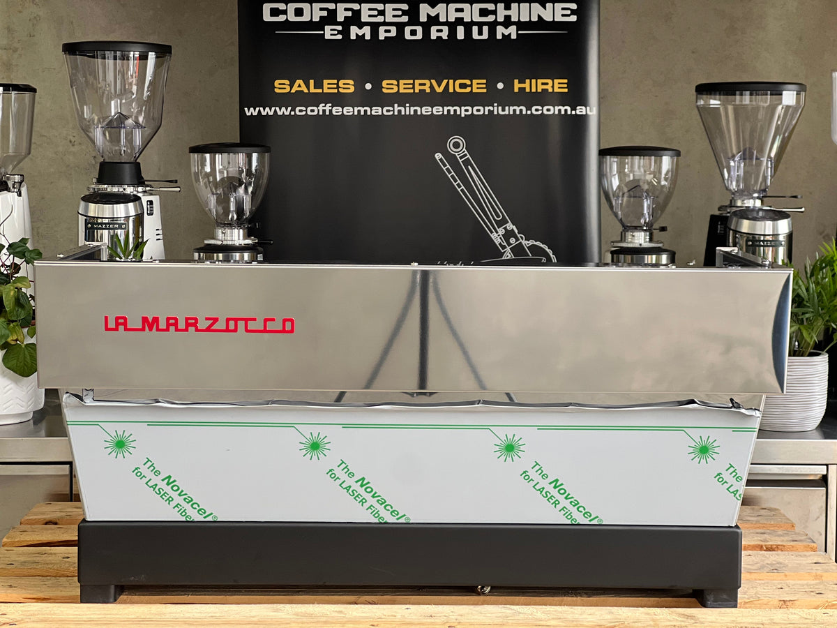 Brand New La Marzocco Linea Classic S 3 Group Coffee Machine – Coffee ...