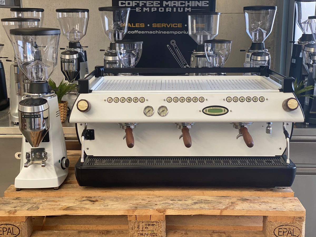 La Marzocco GB5 3 Group Espresso Machine & Mazzer Major V Package ...